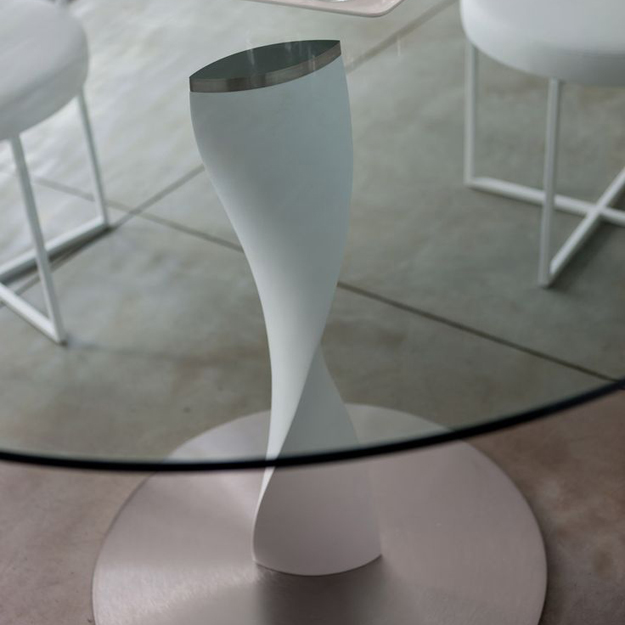 Porada Spin Table